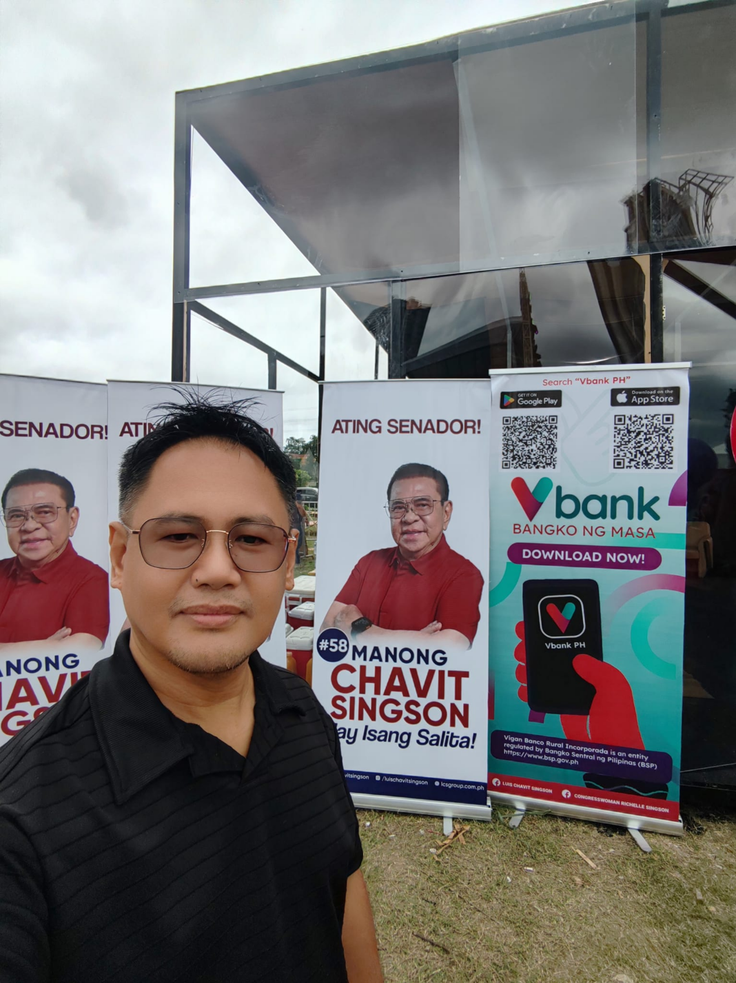 Manong Chavit Singson Launches VBank: A Revolutionary Step in Digital Banking | ReZirb